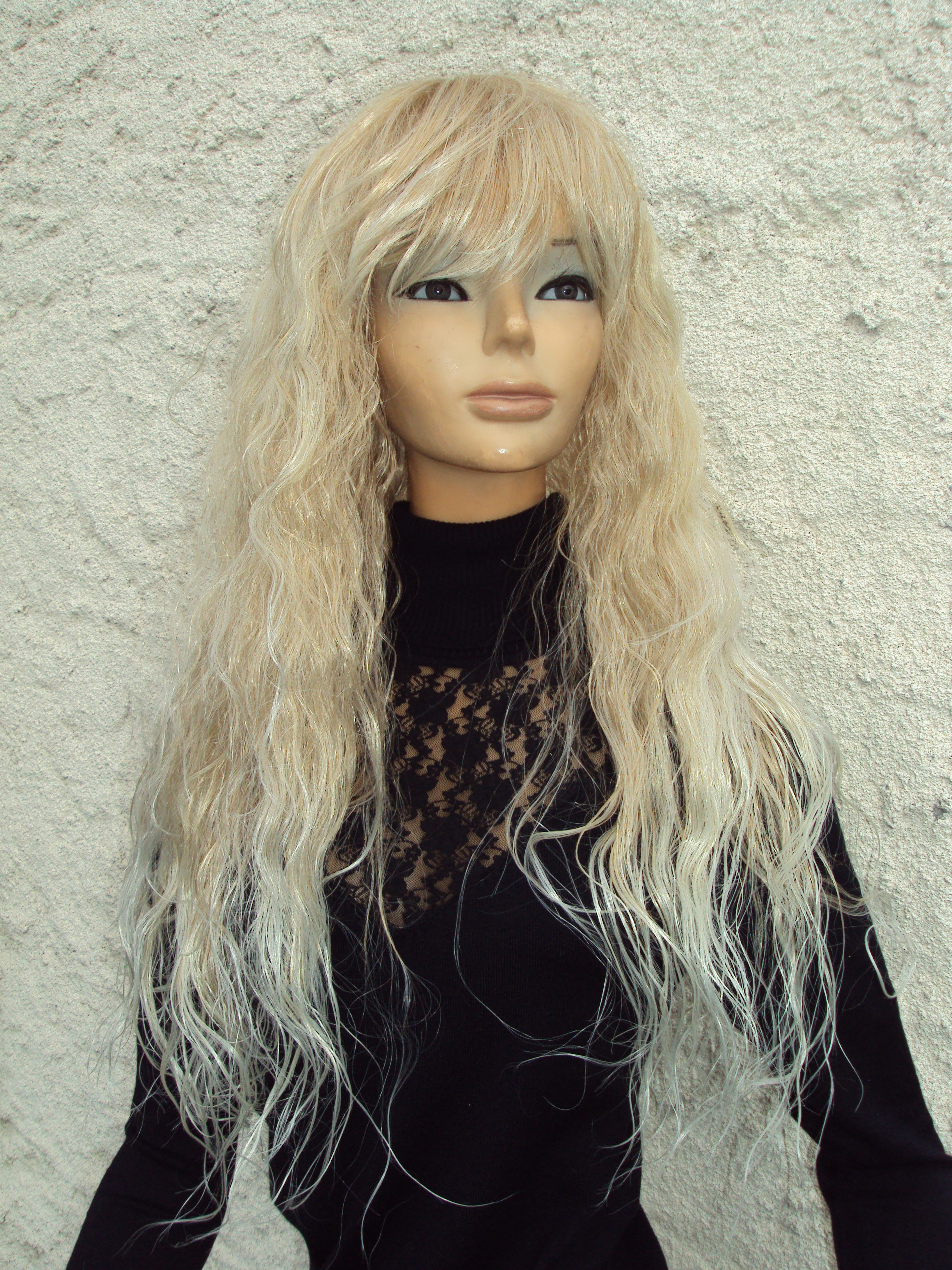 Index of /Costumes/perruques/